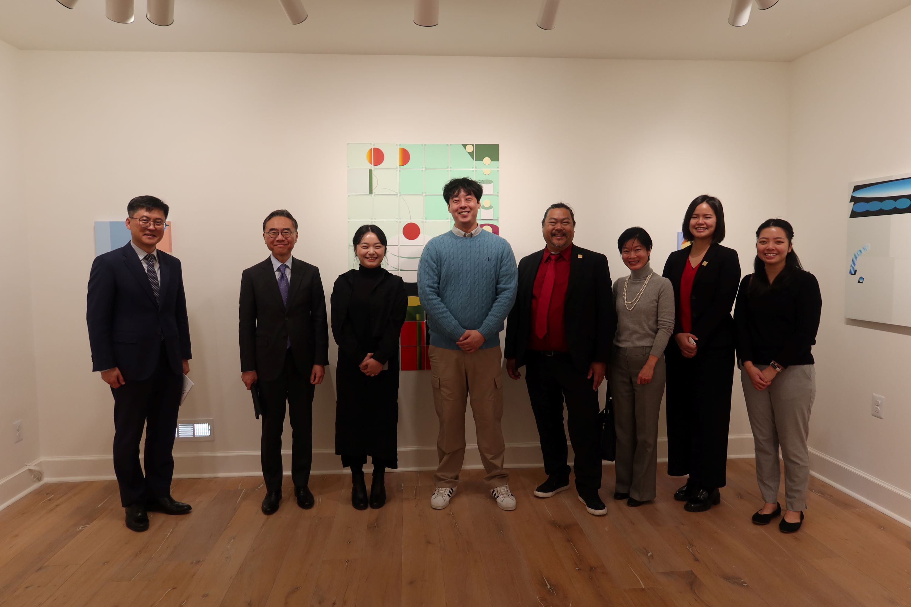 활동 - 워싱턴한국문화원 2023년 첫 정기 전시회 ‘장소 없는 장소(Placeless Places)’ 개최 | 문화체육관광부 ...